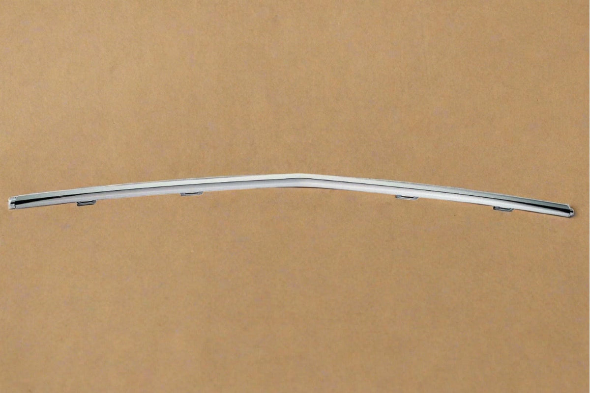 2011-2015 Lincoln MKX Chrome Front Bumper Lower Center Molding OEM ...