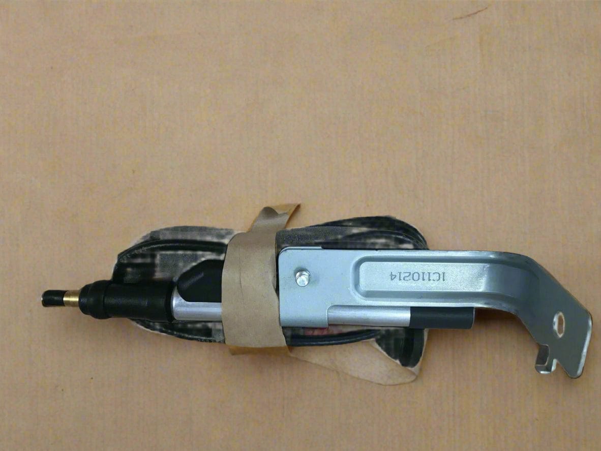 2014-2019 Toyota Tundra Manual Antenna Base With Cable and Stud OEM ...