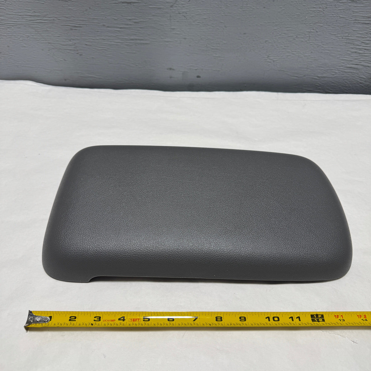 2015-2019 Canyon or Colorado Center Console Door Armrest For Auto Tran ...