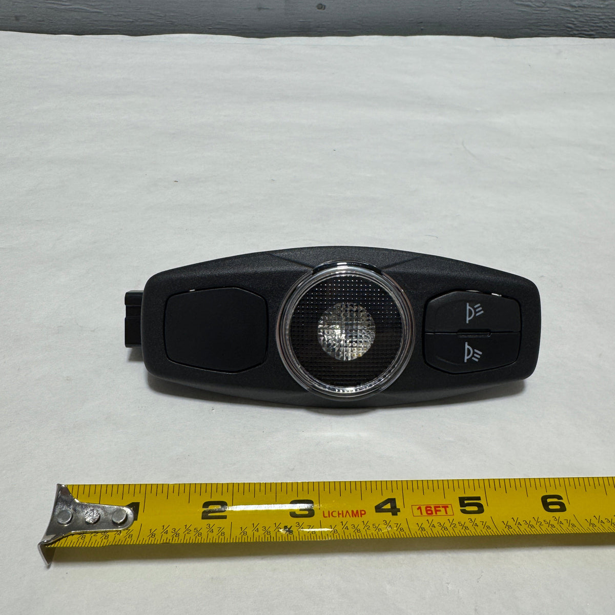 2016-2019 Ford Explorer 2nd Row Dome Reading Light OEM | Con – Conquest ...