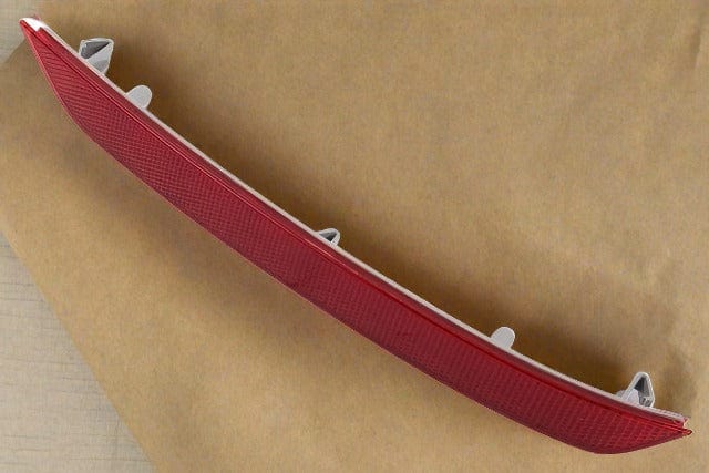 2018-2023 GMC Terrain Red Driver Side Rear Bumper Reflector OEM ...