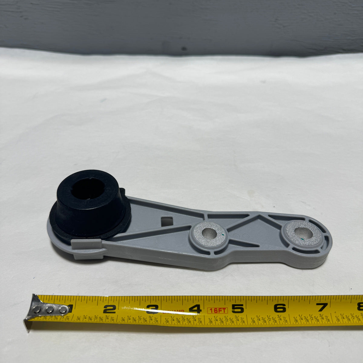 2018-2025 Chevrolet Traverse Driver Side Rear Tail Pipe Muffler Hanger ...