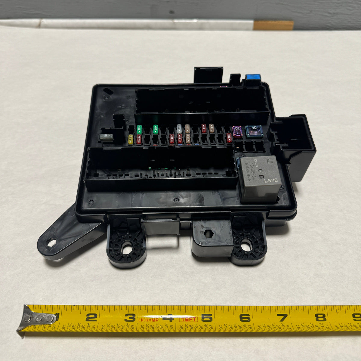2018 Camaro Rear Body Fuse Box Must Have Number 7106 On your Current B ...