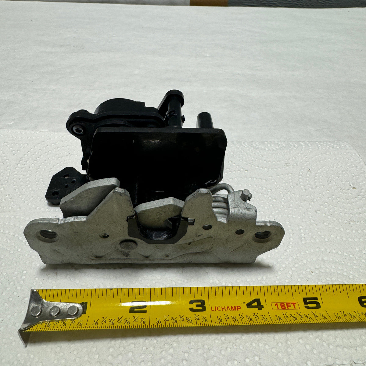Tailgate Latch with Actuator OEM | Mopar | Shop Online – Conquest Auto ...