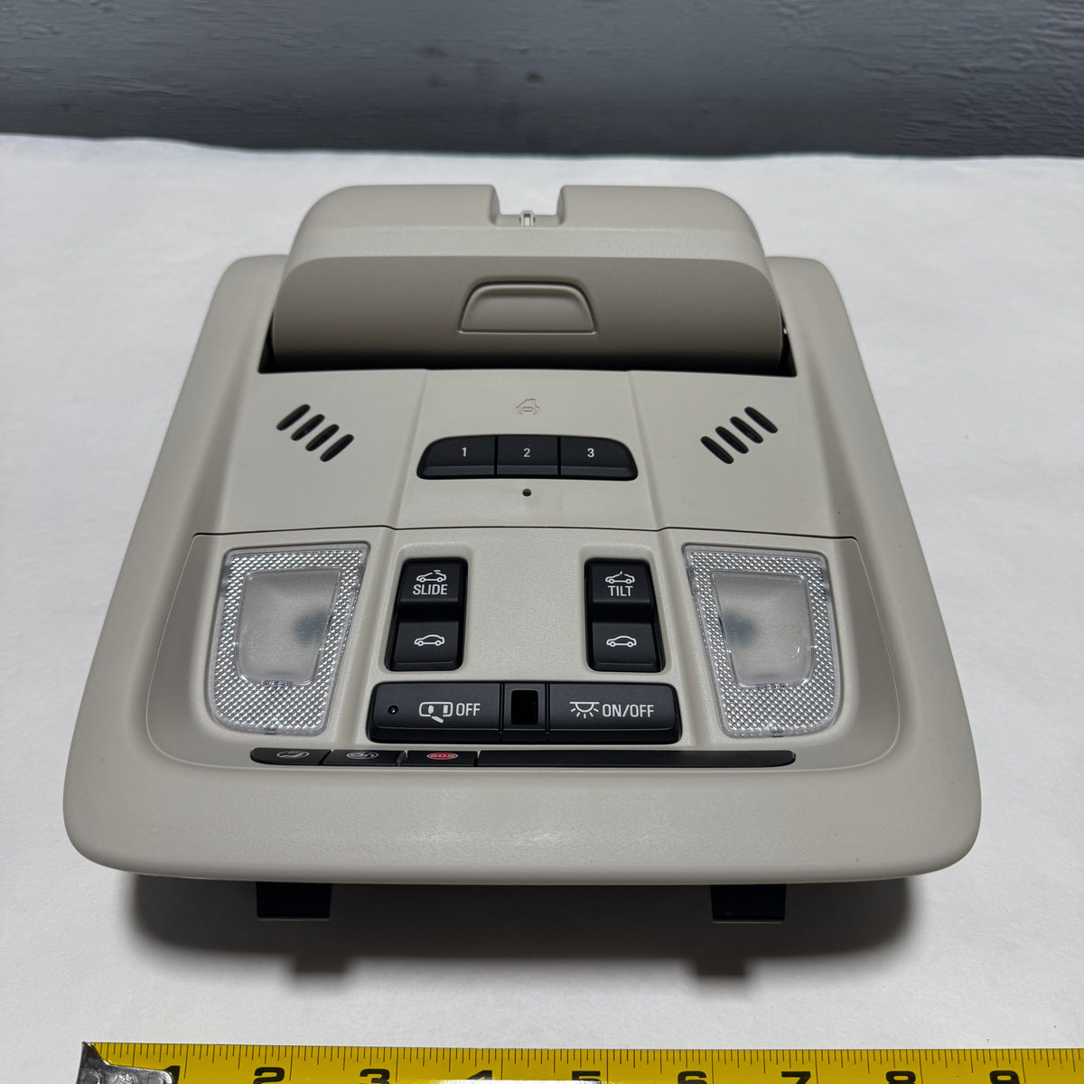 2020-2023 GMC Acadia Beige Overhead Console For Sunroof Equipped OEM ...