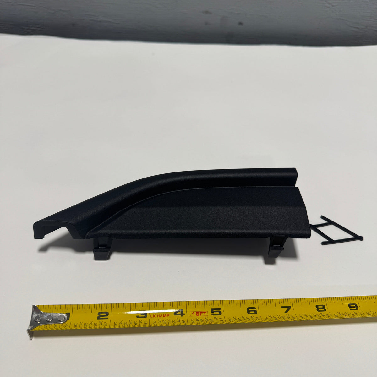 2020-2025 Ford Explorer Police Interceptor Front Tow Hook Cover Genuin ...
