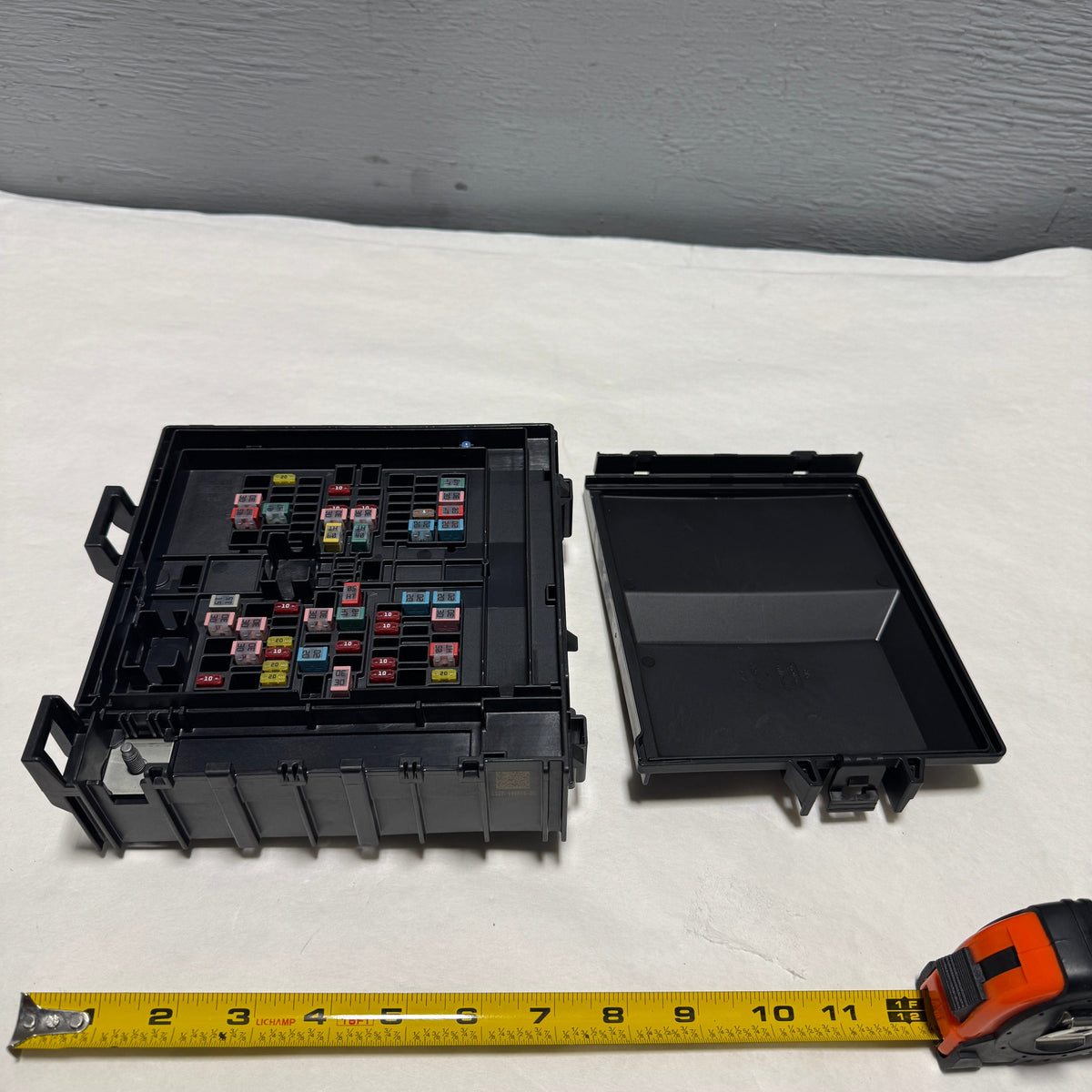 OEM Loaded Fuse Box for Ford E-350 | Shop Online – Conquest Auto Parts